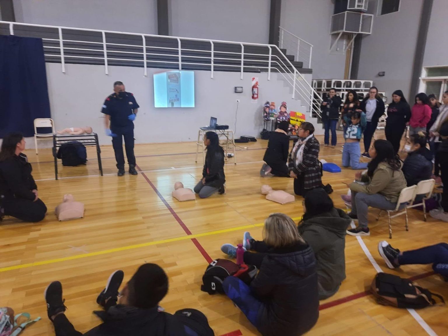 Instituto Superior de Formación Docente Nº 808 "Pedro y María Curie"